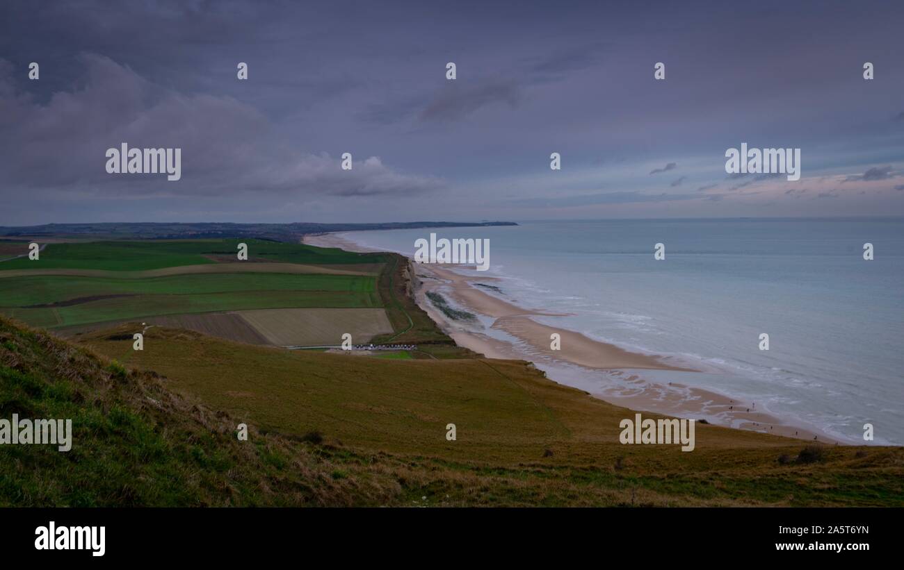 Cap Blanc-Nez, Beach and cliffs by Escalles France Stock Photo - Alamy