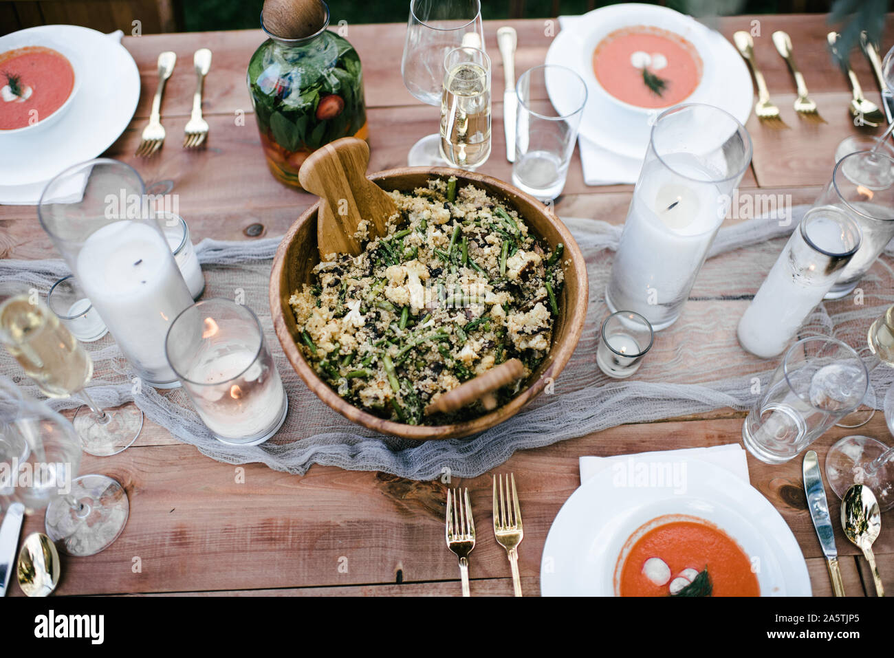 Supper party hi-res stock photography and images - Alamy