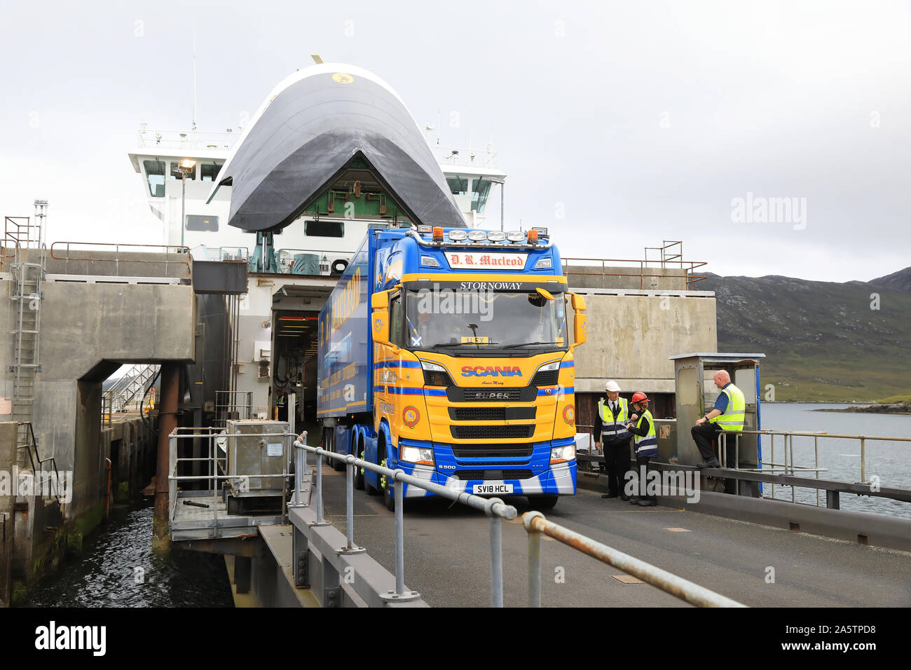 Ferry arriving at Lochmaddy Ferry Terminal, on North Uist, in the Outer ...