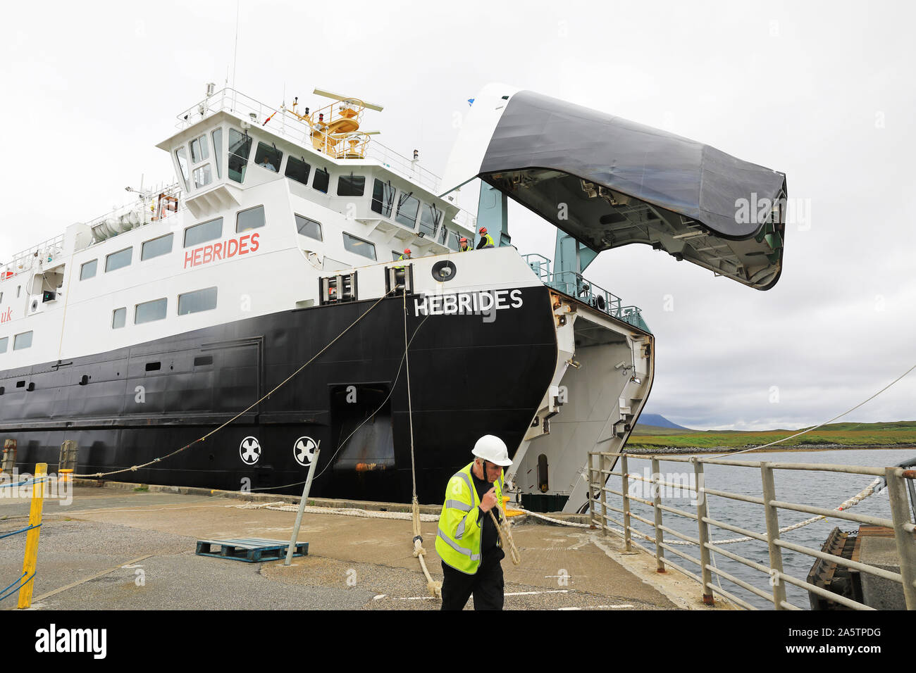Uig to lochmaddy hi-res stock photography and images - Alamy