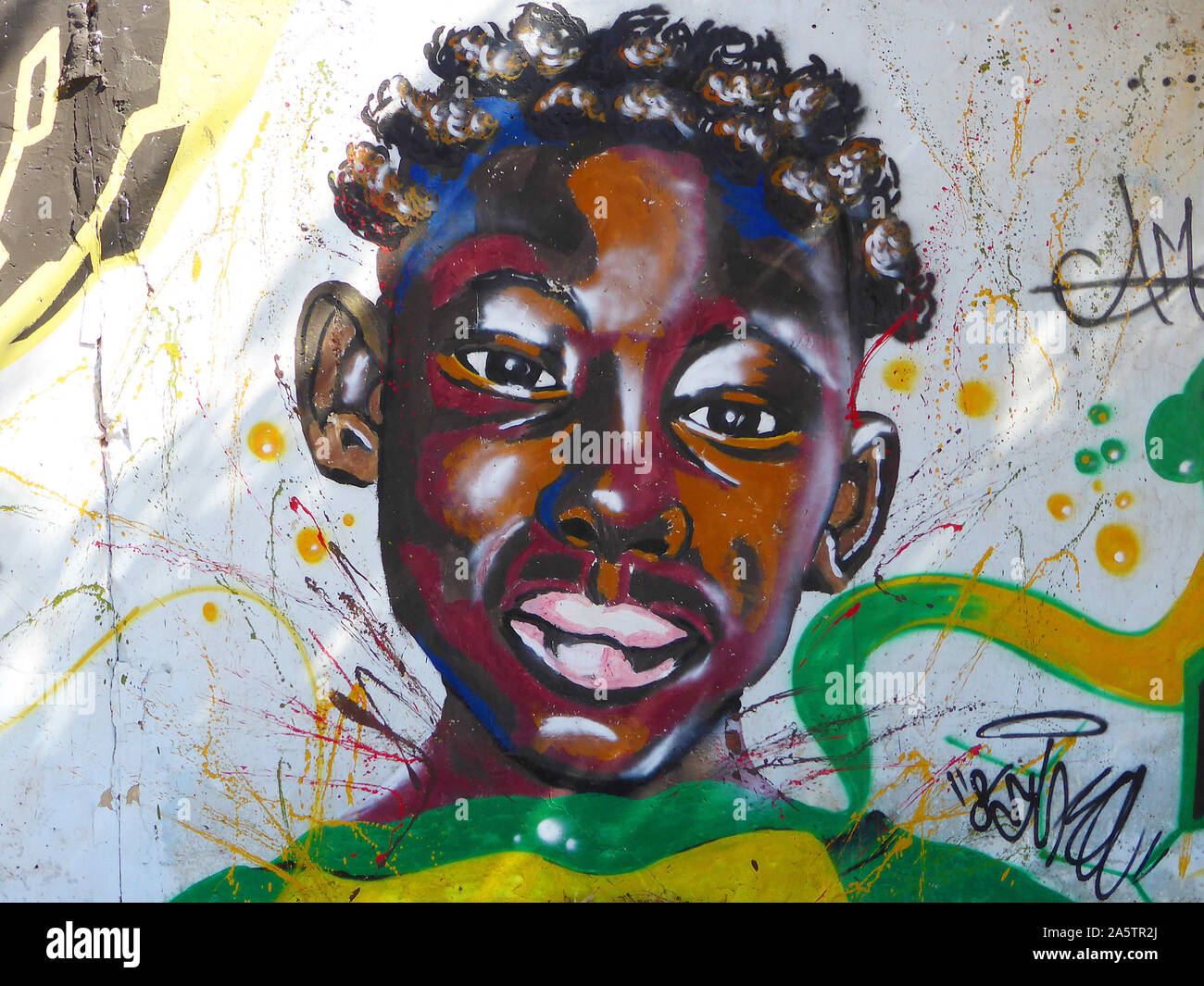 Graffiti in Afrika / Senegal / Dakar Stock Photo - Alamy