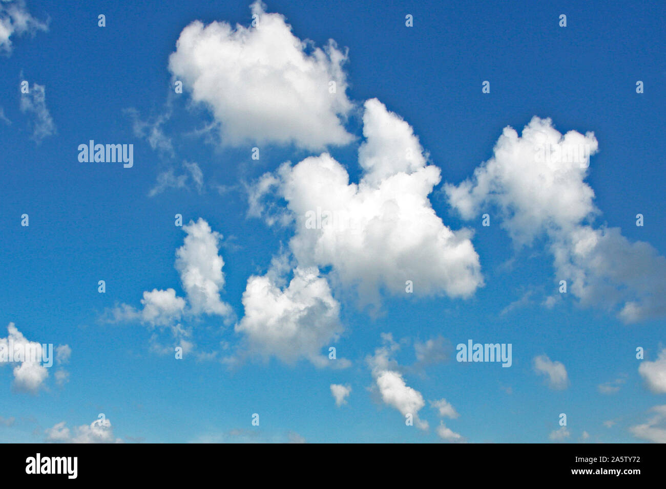 Am himmel hi-res stock photography and images - Alamy