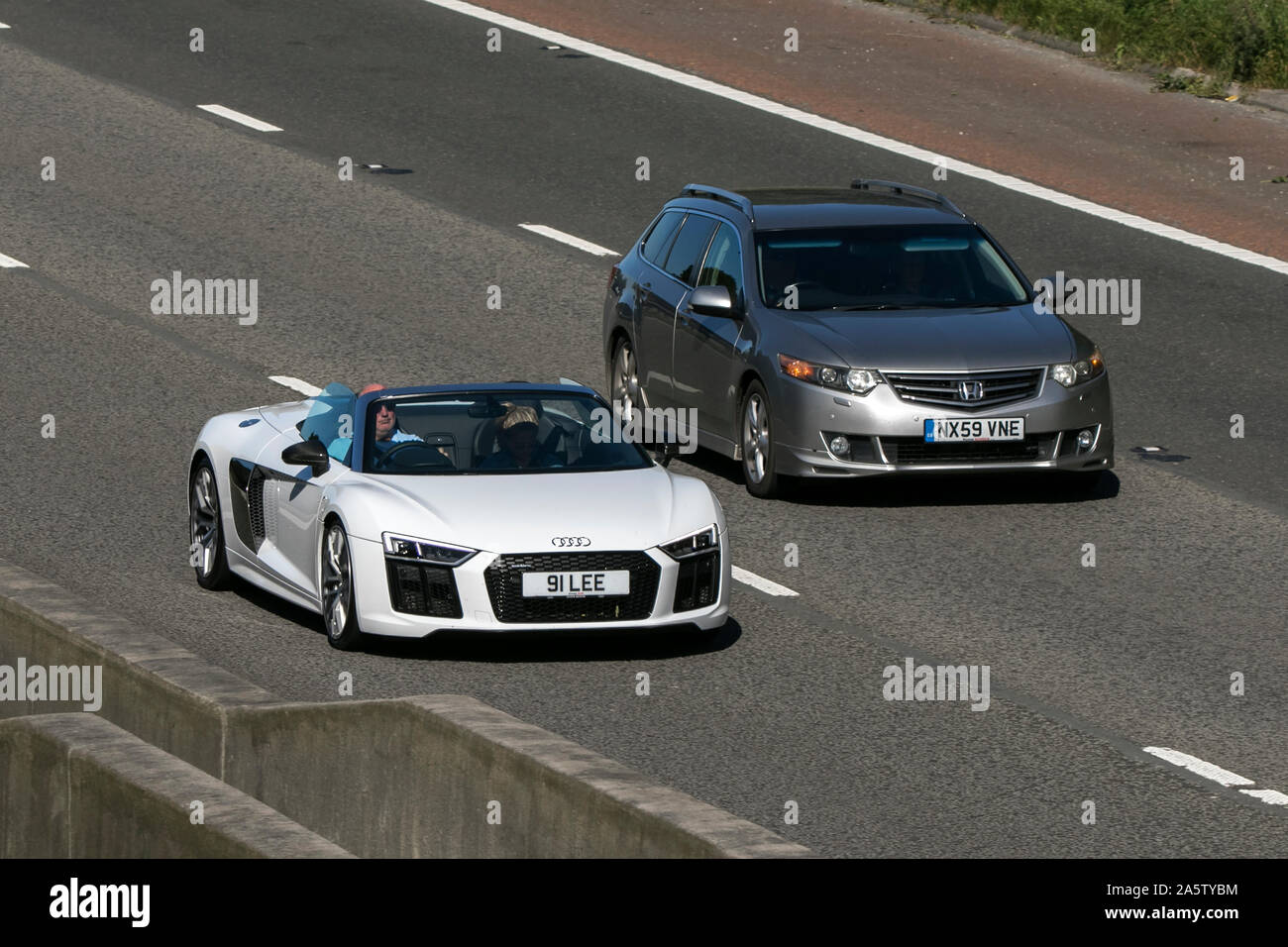 Rws symbol hi-res stock photography and images - Alamy