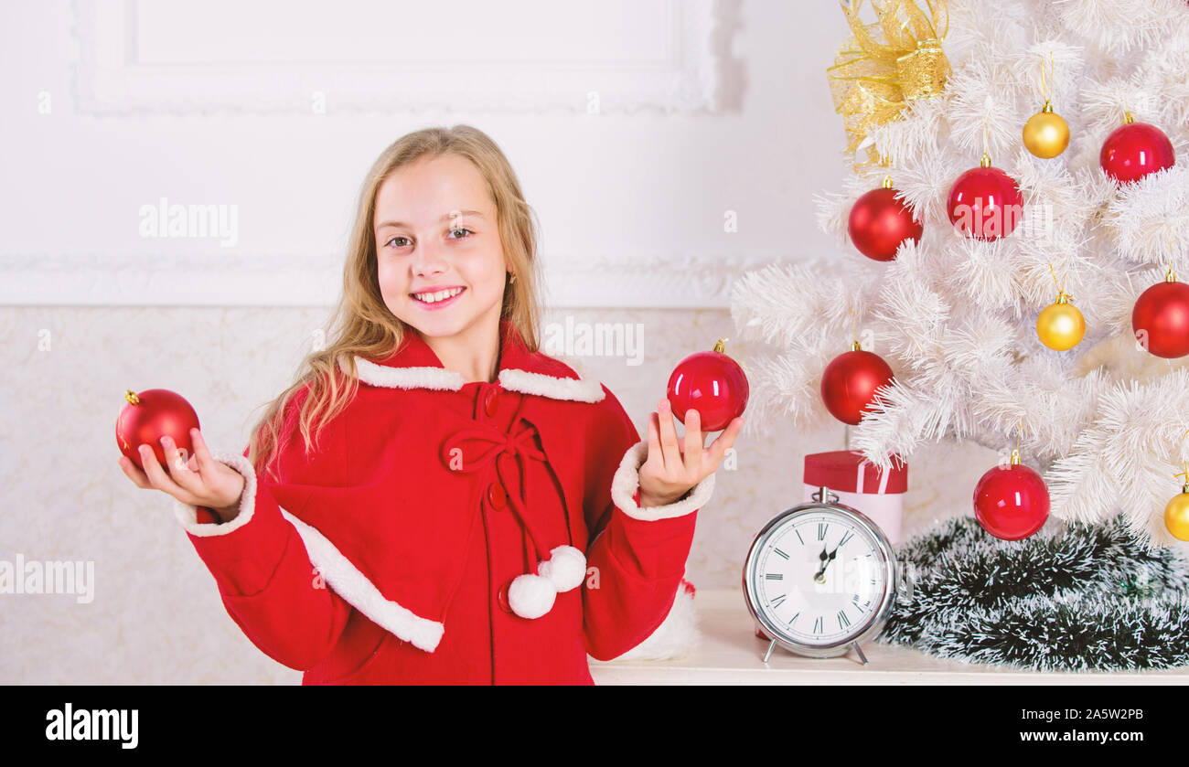 Christmas Ball Traditional Decor Top Christmas Decorating Ideas For christmas-ball-traditional-decor-top-christmas-decorating-ideas-for