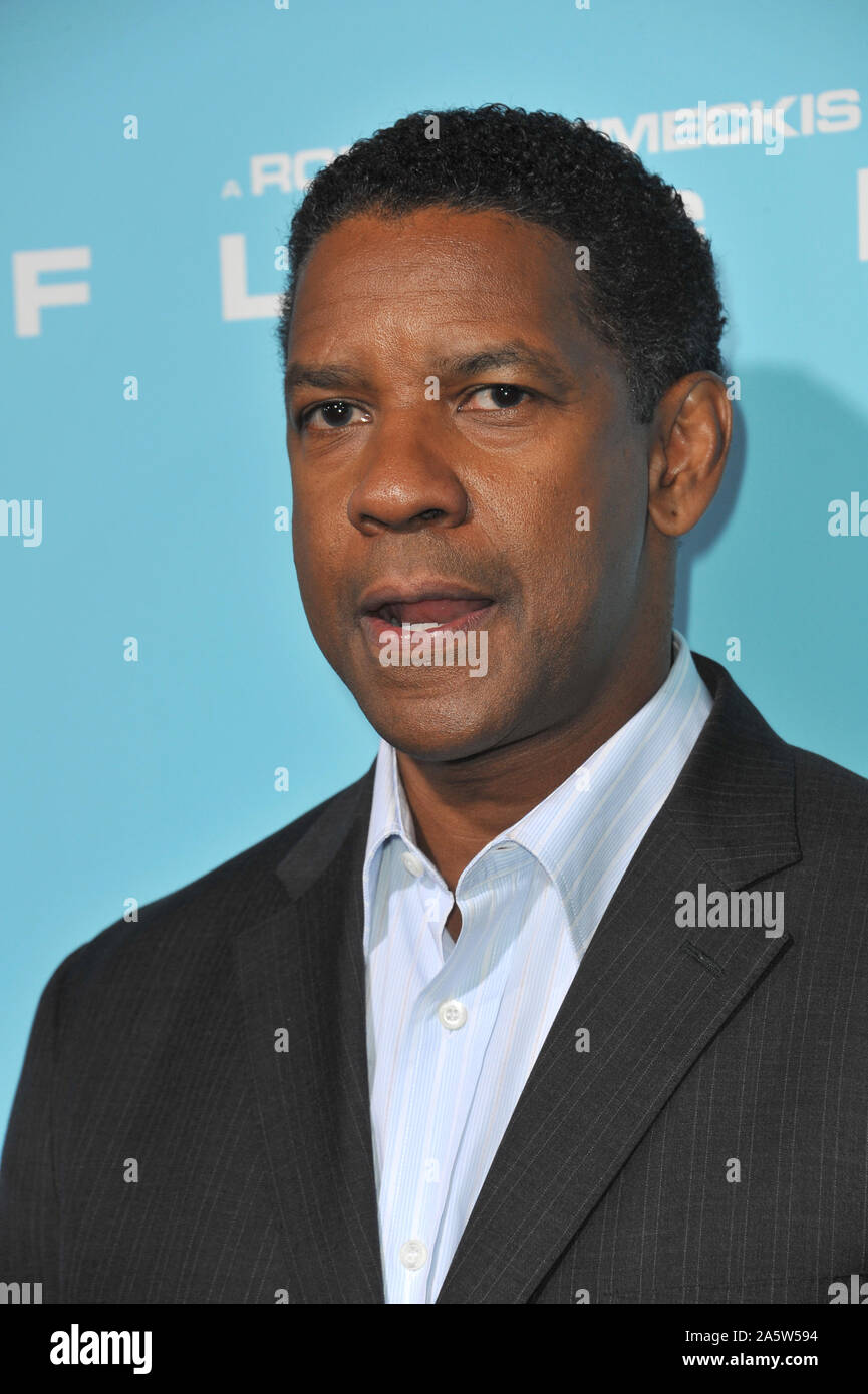 Portrait eye contact actor blue suit hi-res stock photography and ...