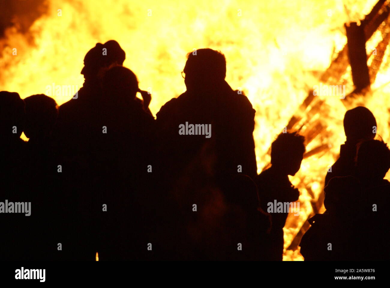 bonfire, guy fawkes night Stock Photo - Alamy