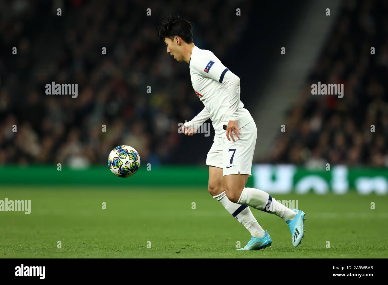 Tottenham star son heung hi-res stock photography and images - Alamy