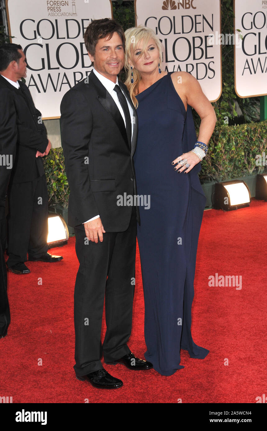 LOS ANGELES, CA. January 15, 2012: Rob Lowe & wife at the 69th Golden ...