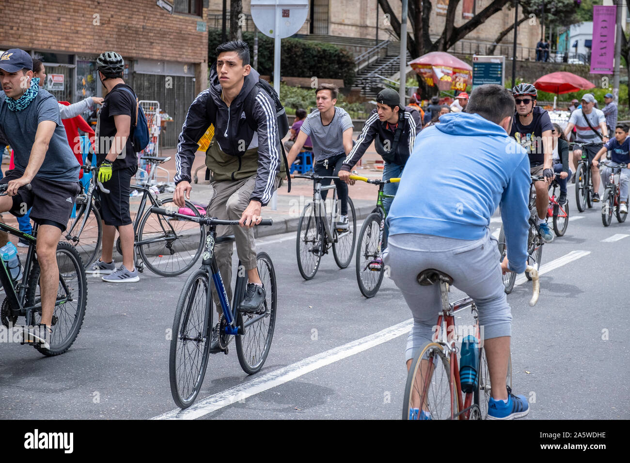 Bogota ciclovia hi-res stock photography and images - Alamy
