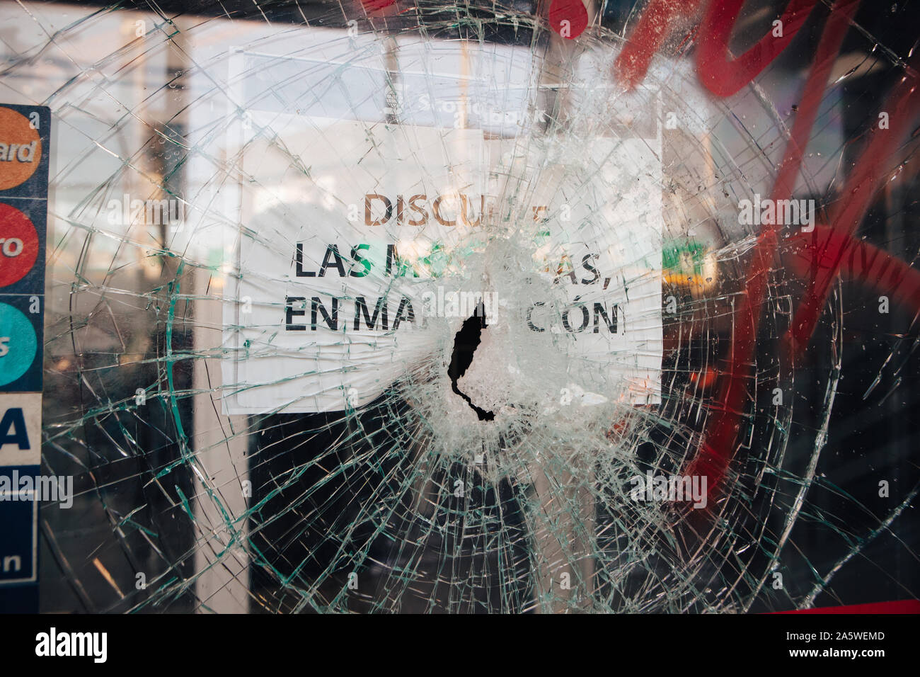 Broken signboard hi-res stock photography and images - Alamy