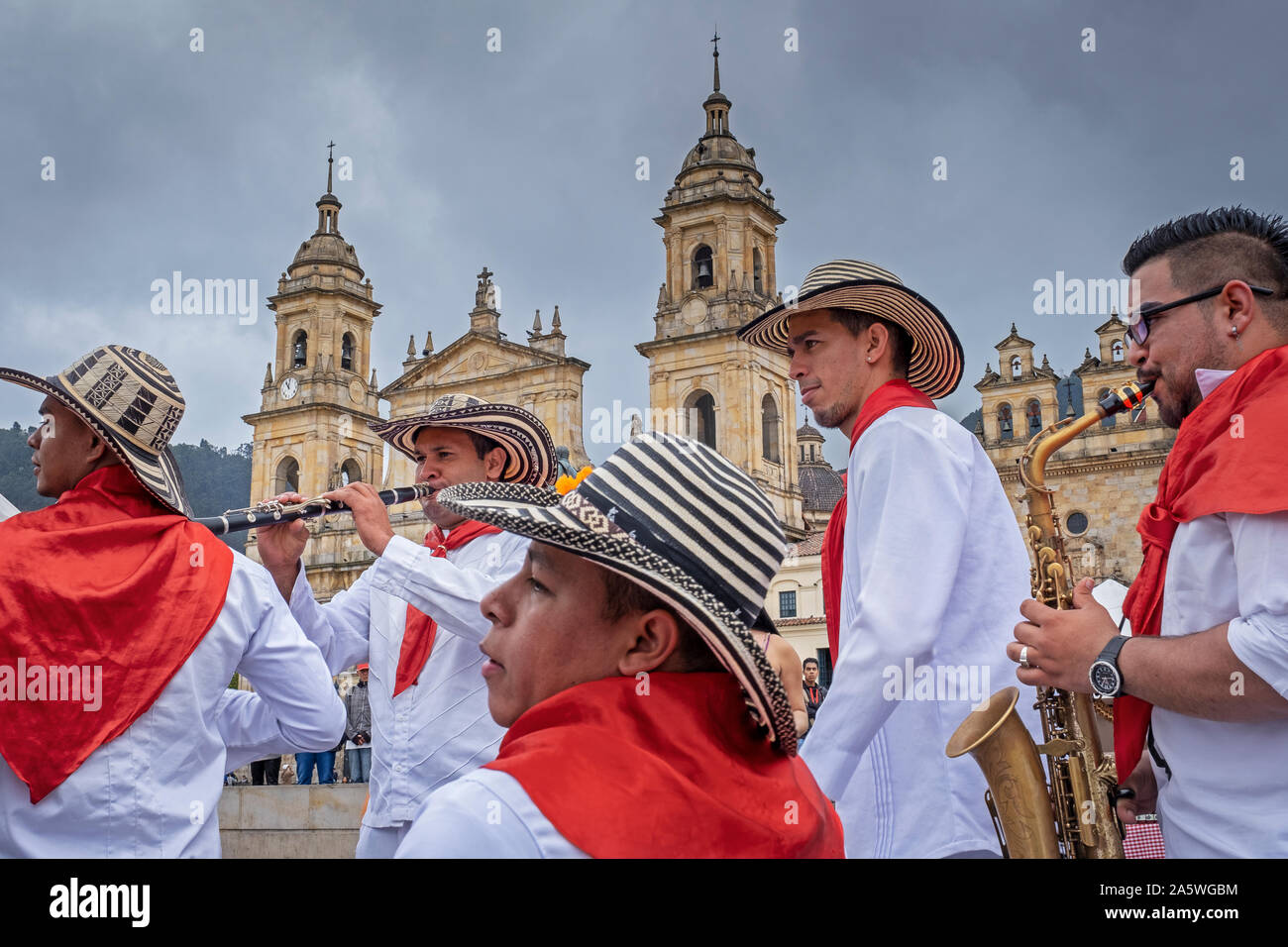 Traditional Male Colombian Clothing