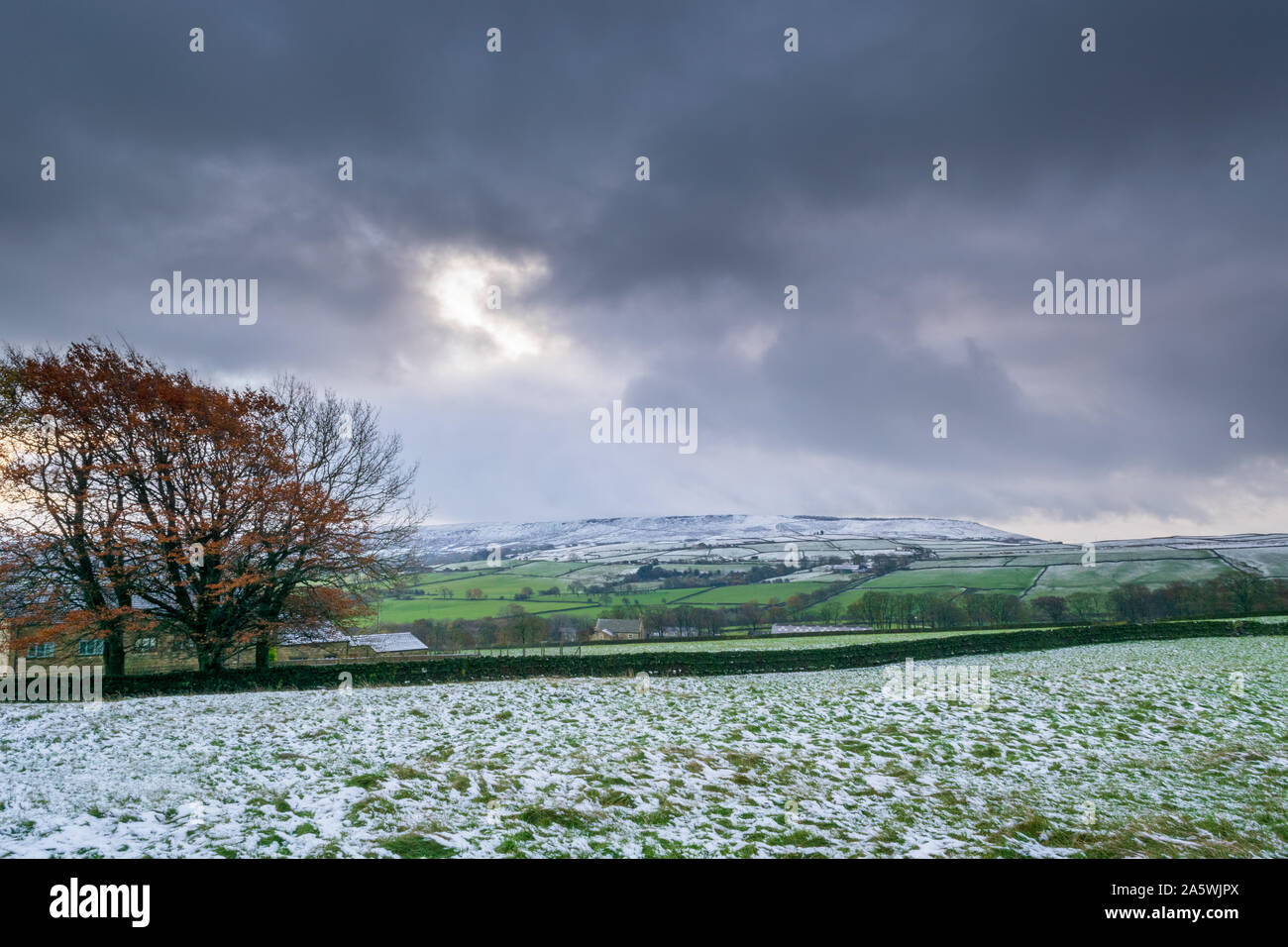 Winter on Addingham moor. Yorkshire Stock Photo - Alamy