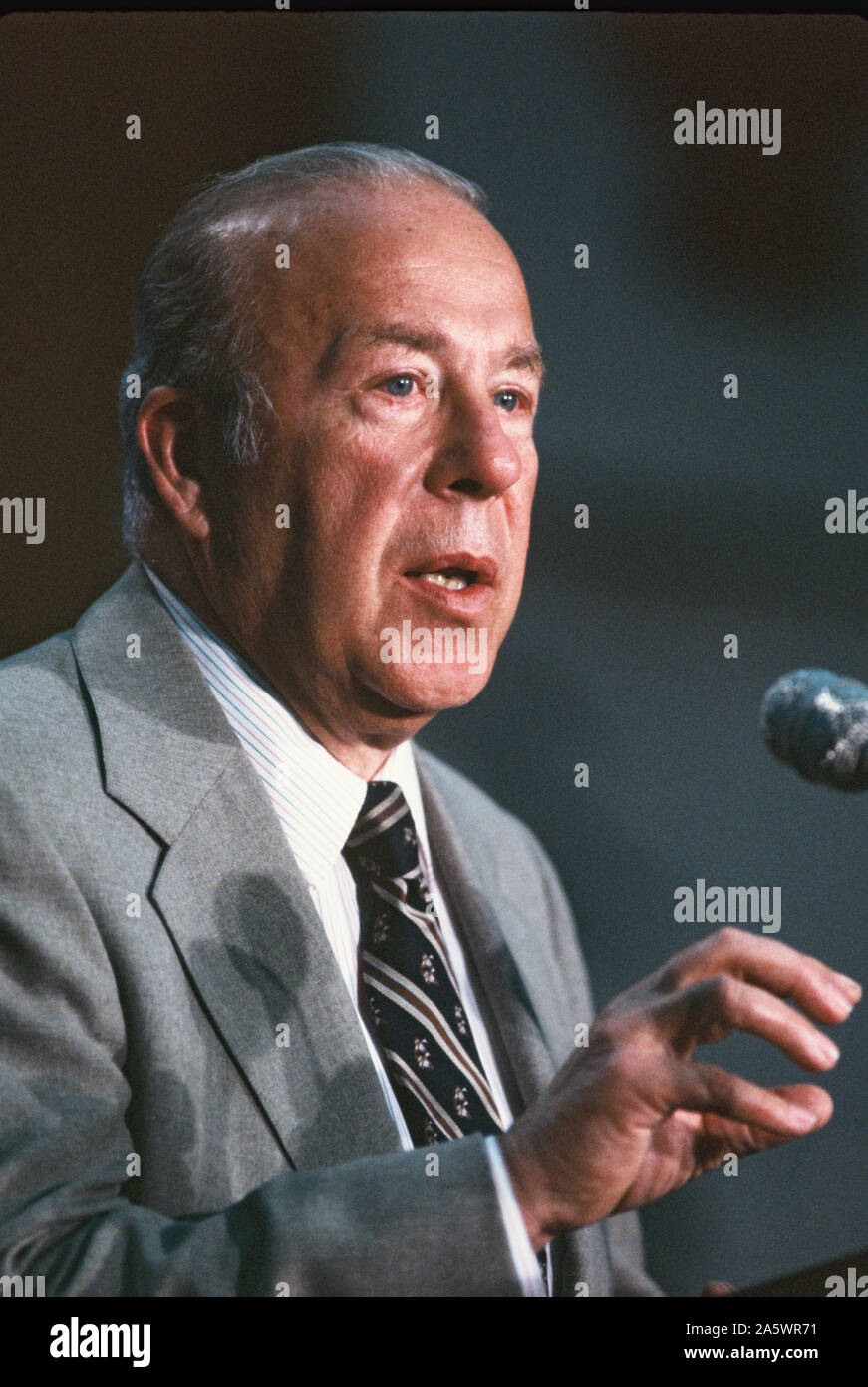Secretary schultz hi-res stock photography and images - Alamy