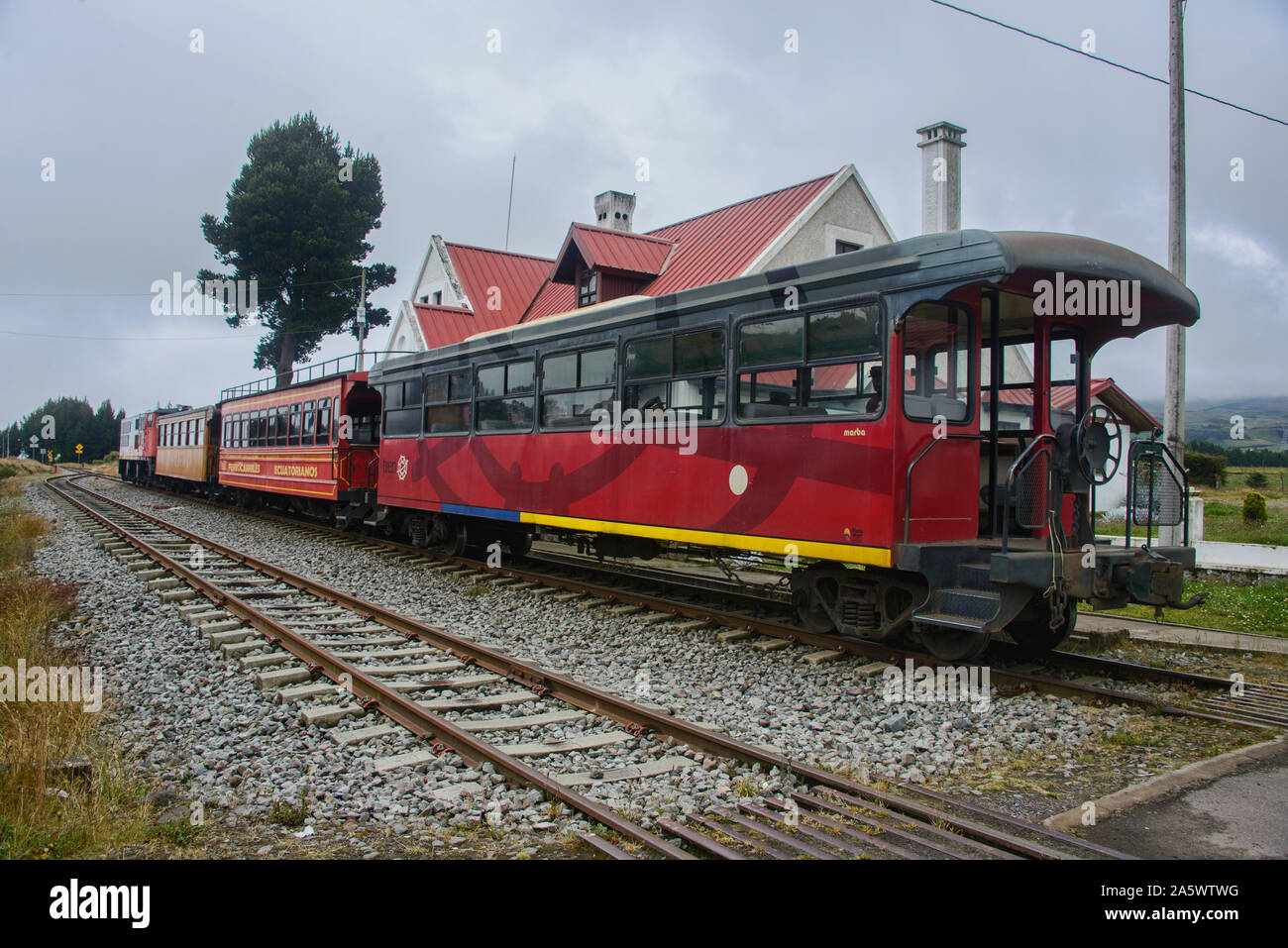 Highland railway stations hi-res stock photography and images - Alamy