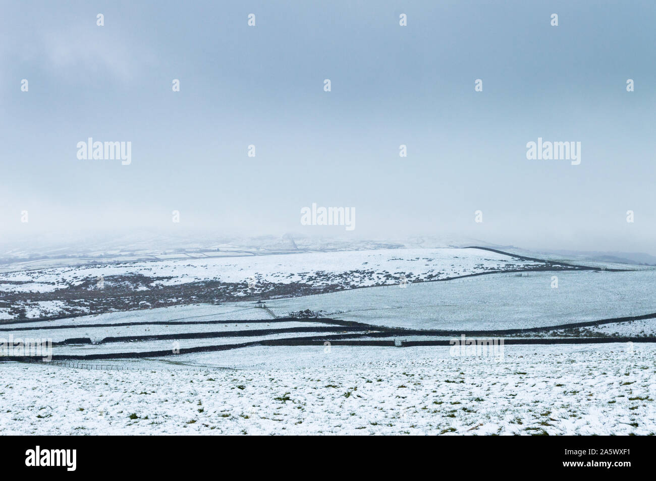 Winter on Addingham moor. Yorkshire Stock Photo - Alamy