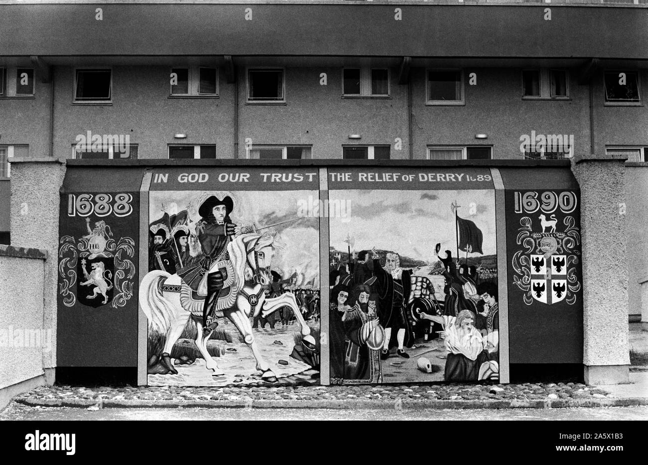 Derry Londonderry Northern Ireland The Troubles 1970s. Protestant wall ...