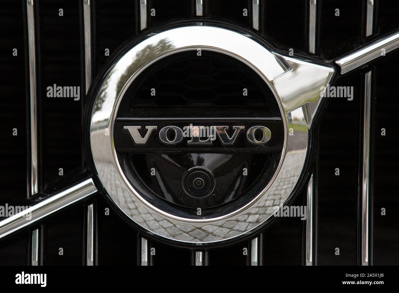 Gothenburg, Sweden. 19th Oct, 2019. A brand logo seen on the Volvo V90 ...