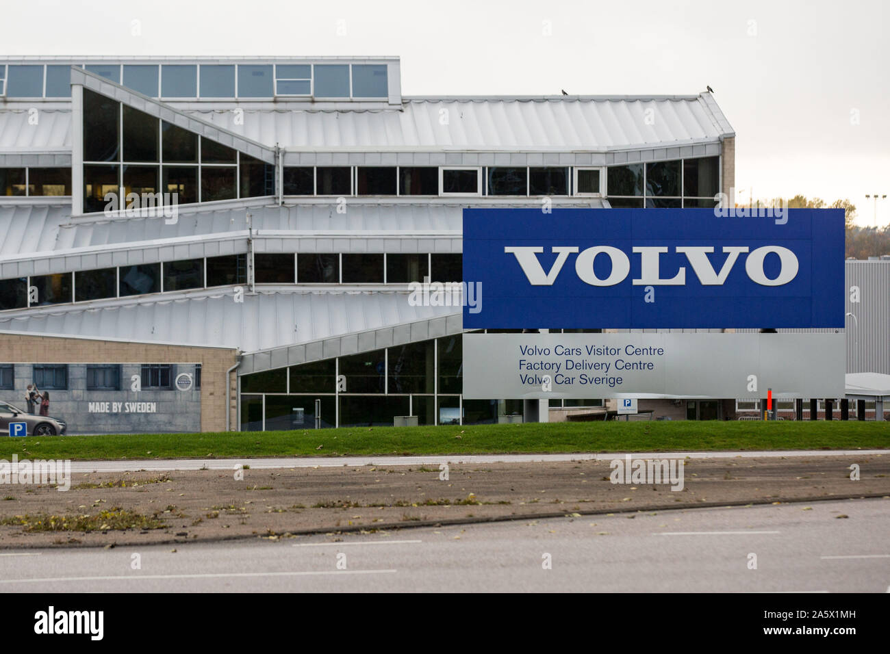 Gothenburg, Sweden. 19th Oct, 2019. Volvo logo seen in front of Volvo ...
