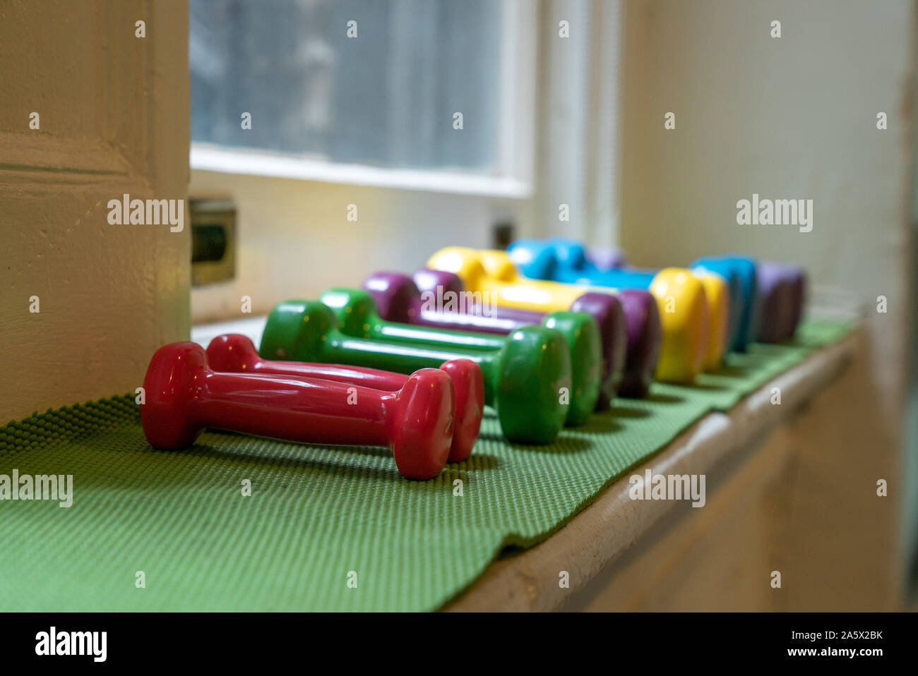 Weights and strength training Stock Photo - Alamy