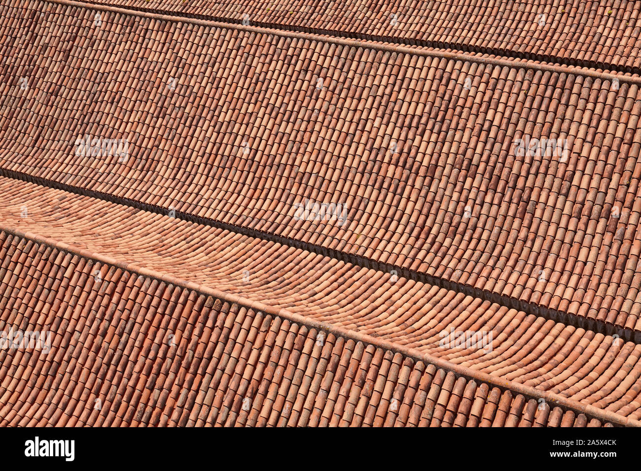 Old clay tile roof background Stock Photo - Alamy