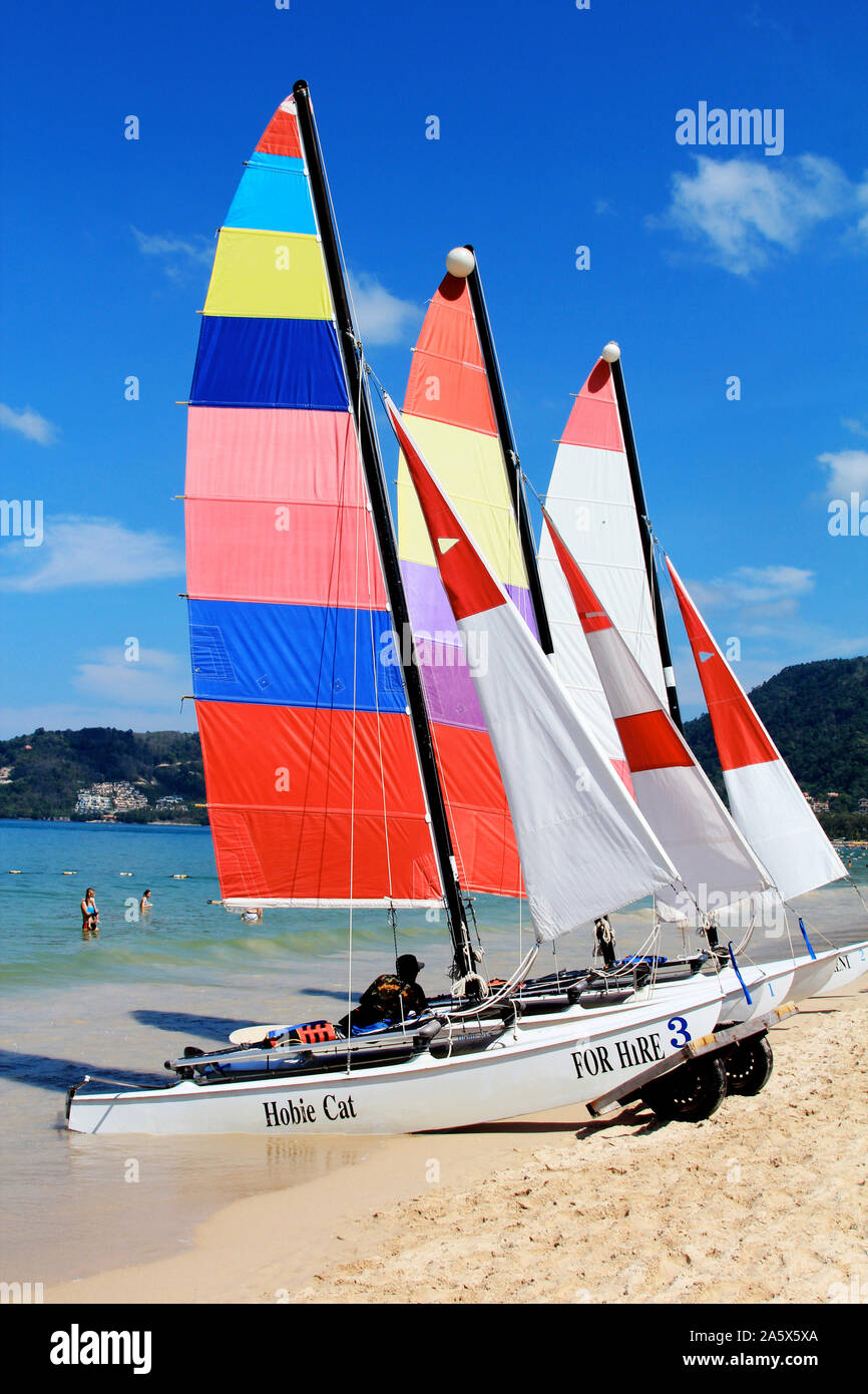 Katamaran am strand hi-res stock photography and images - Alamy