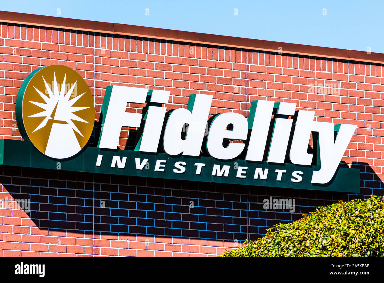 Fidelity Logo