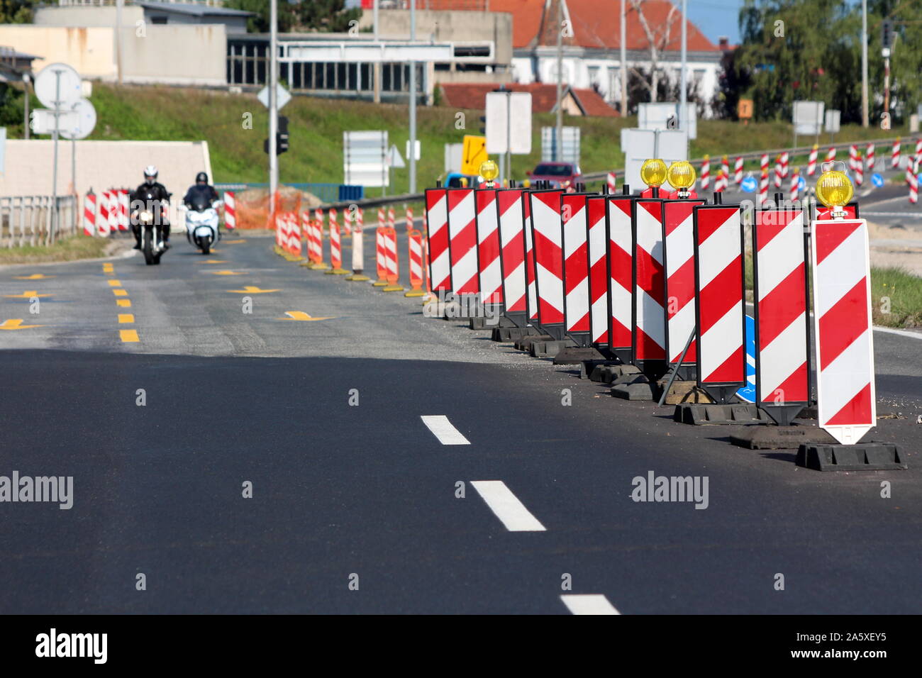 Temporary Road Signs High Resolution Stock Photography and Images - Alamy