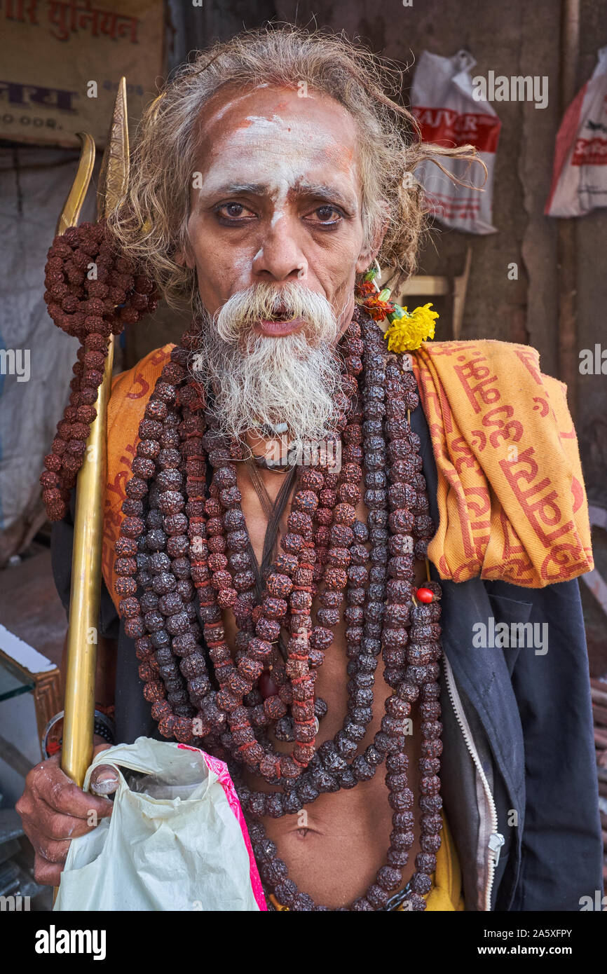 Rudraksha necklaces hi-res stock photography and images - Alamy