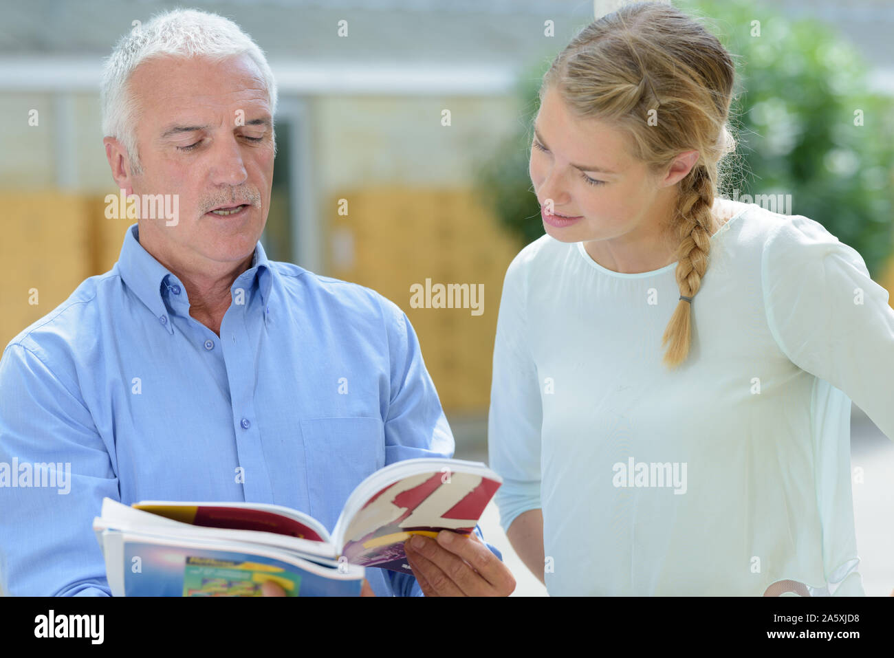 Asking help from colleague hi-res stock photography and images - Alamy