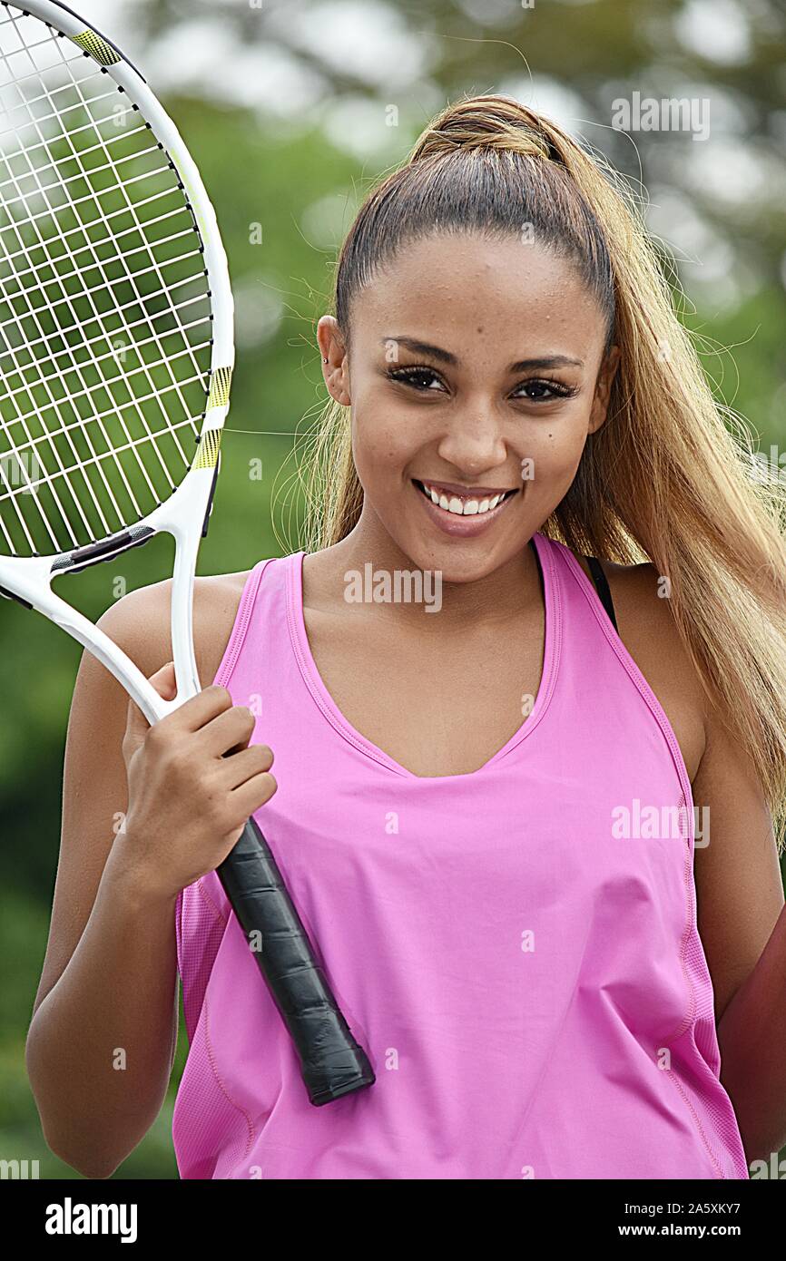 Female tennis player smiling tennis player hi-res stock photography and images - Alamy
