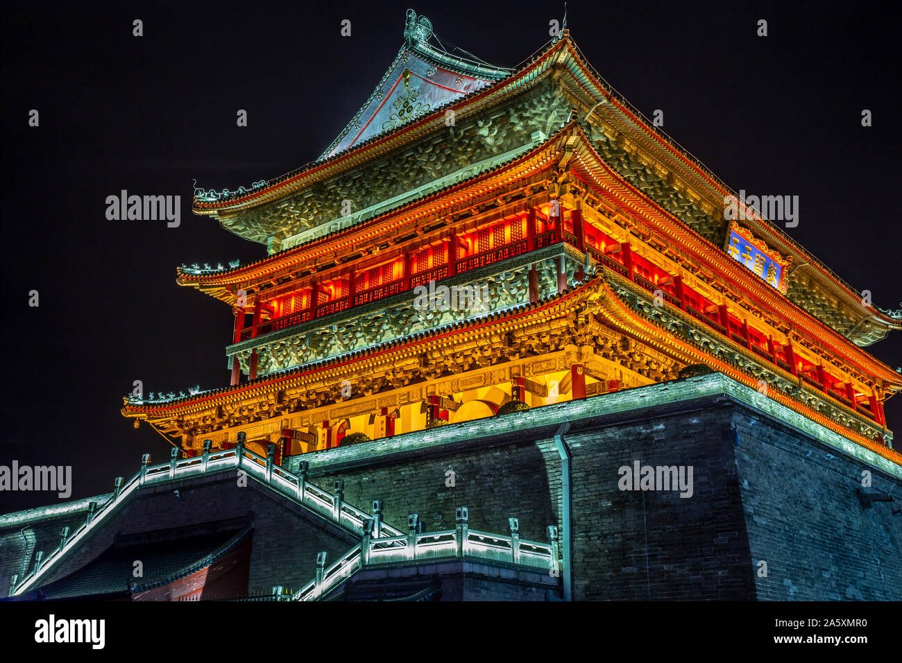 Illuminated Bell Tower temple of Xi'an, night scene, Xian, Shaanxi ...