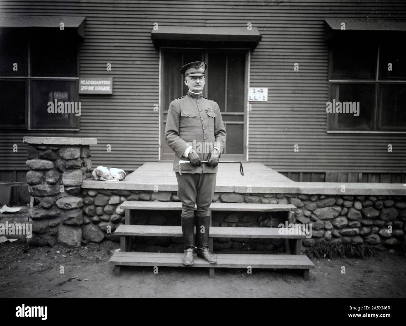 Colonel r a brown hi-res stock photography and images - Alamy