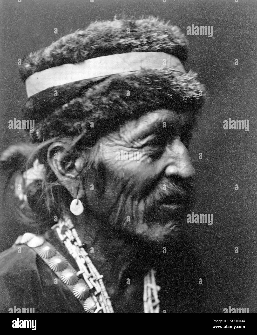 Navajo indians historical hi-res stock photography and images - Alamy
