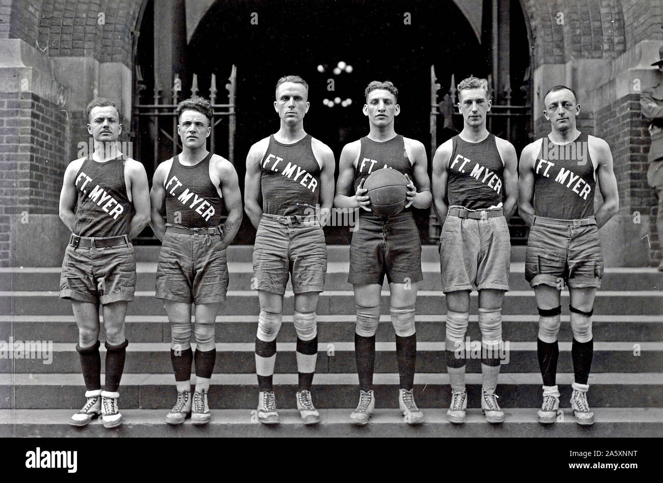 1920s basketball hi-res stock photography and images - Alamy
