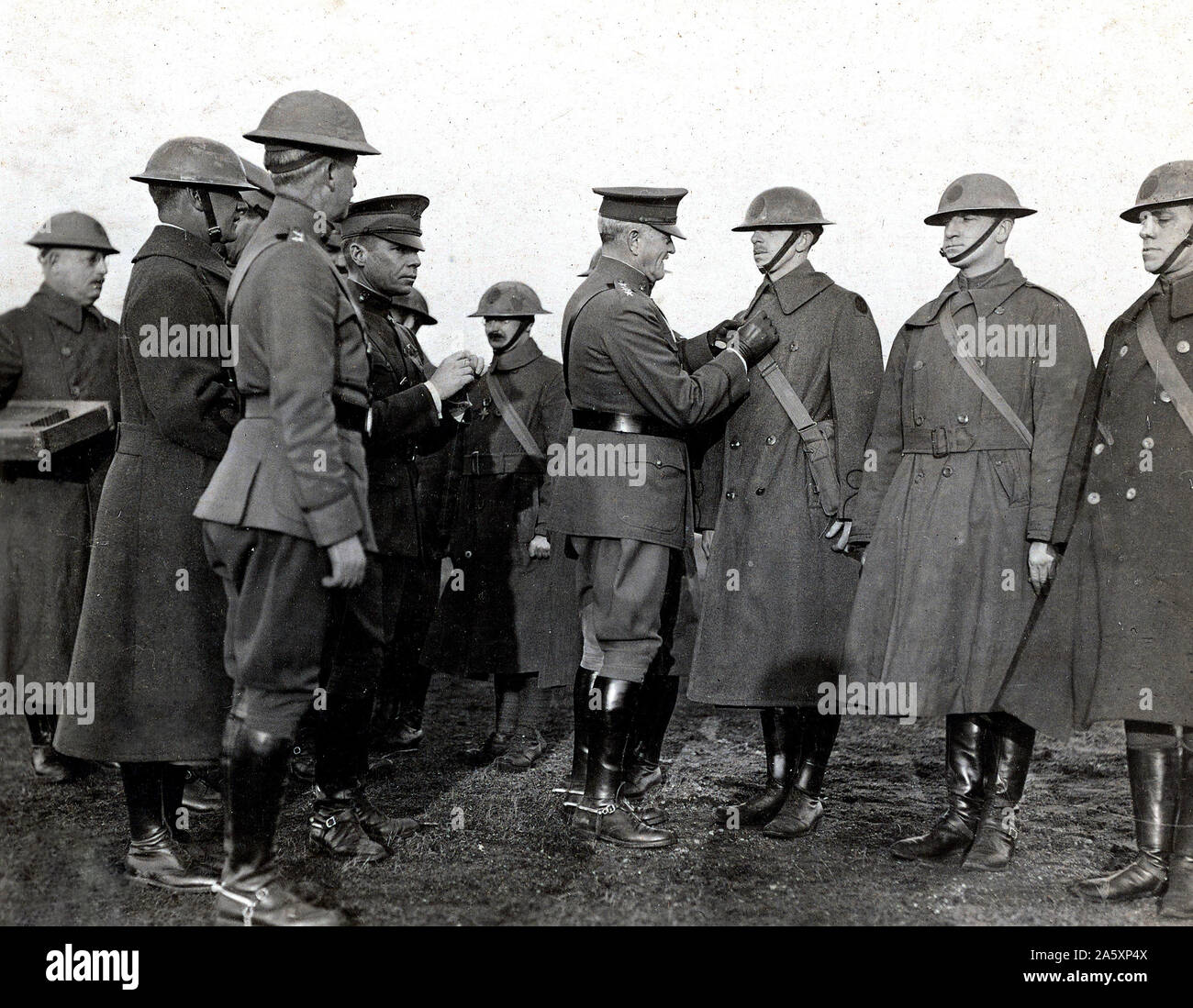 2nd lt hi-res stock photography and images - Alamy