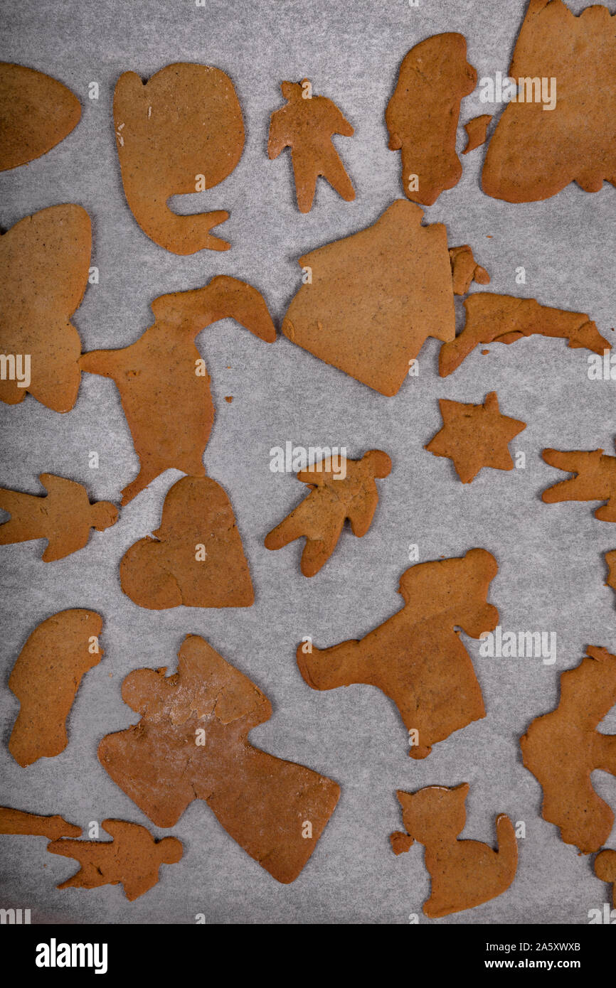 Baking shapes hi-res stock photography and images - Alamy