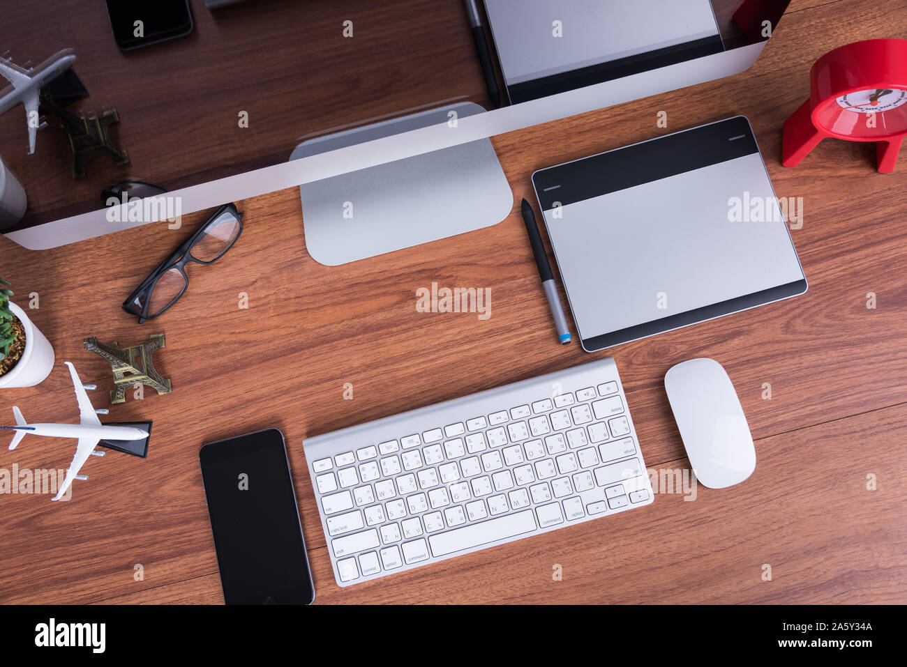 Workspace computer monitor with blank screen on desk office room Stock ...