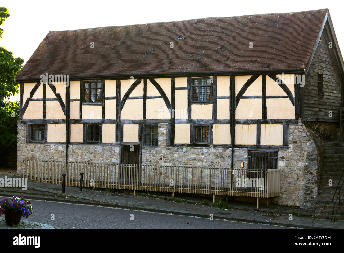Westgate hall southampton uk hi-res stock photography and images - Alamy
