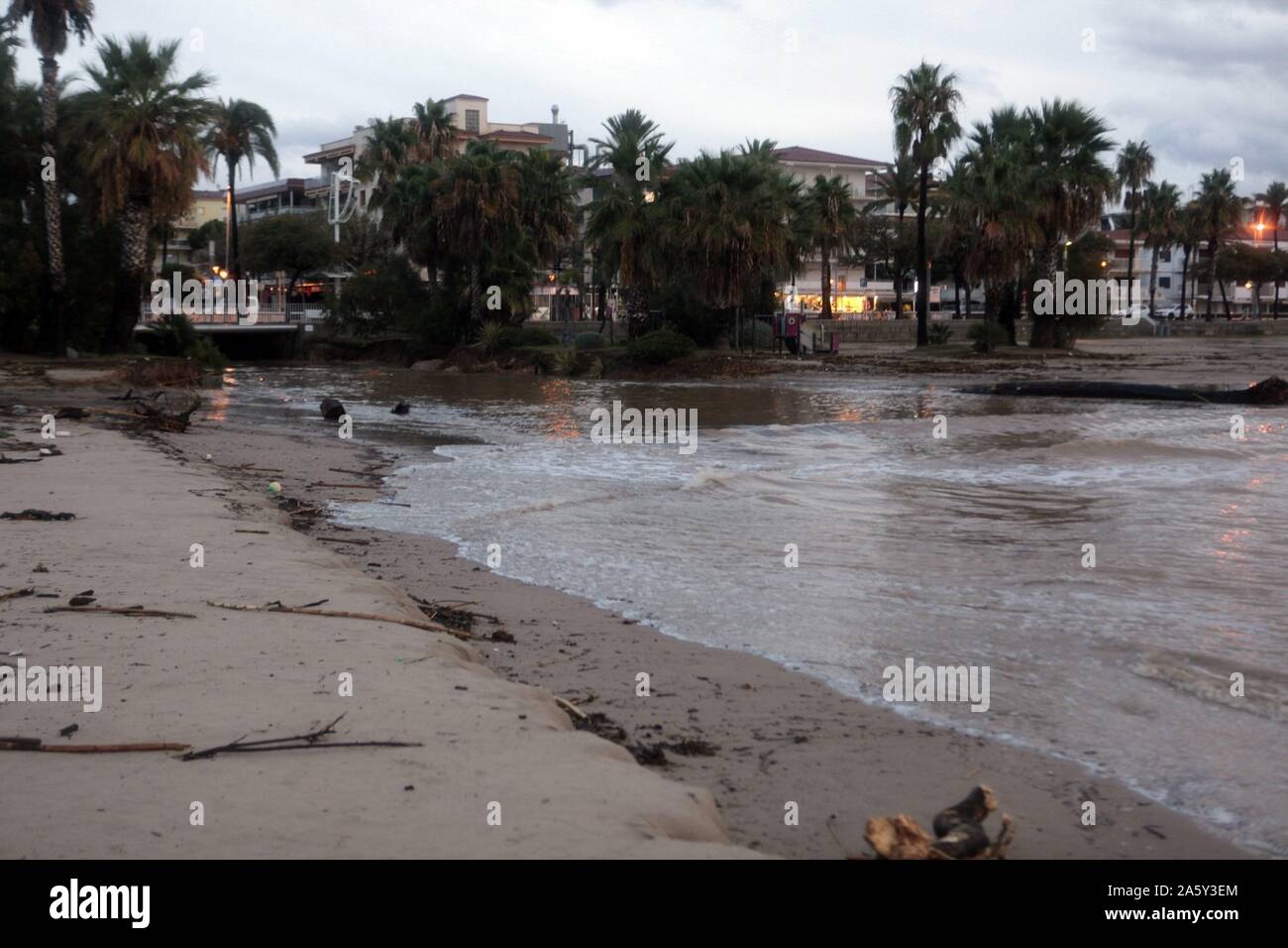 Cambrils Beach Stock Photos & Cambrils Beach Stock Images - Alamy