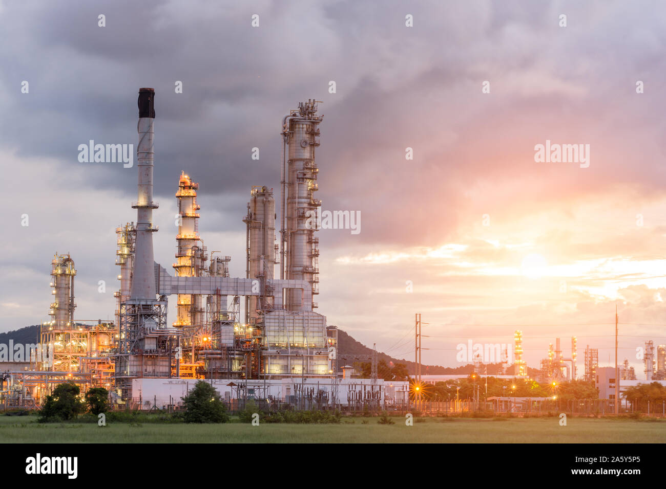 Oil Refinery factory in the morning and Sunrise, Petroleum ...
