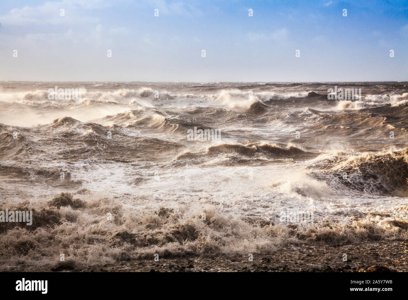Rough sea rough seas hi-res stock photography and images - Alamy