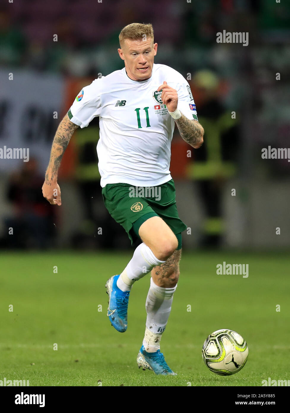 James mcclean ireland soccer hi-res stock photography and images - Alamy