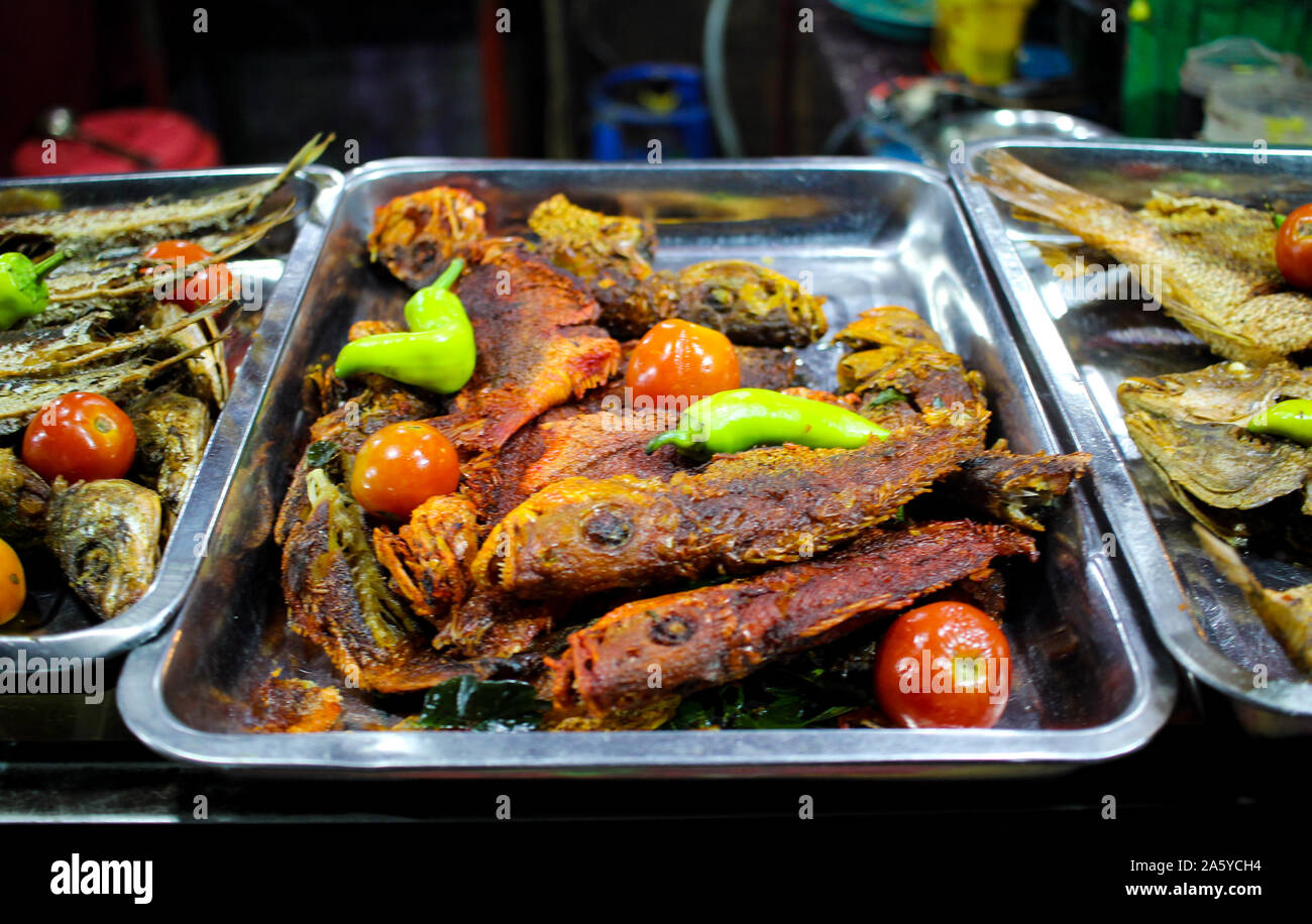 Fried fish, street sea food in Sri Lanka Stock Photo - Alamy