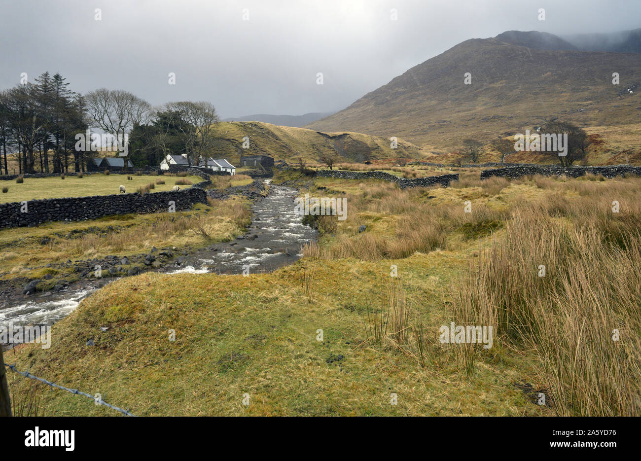 Irish landscapes hi-res stock photography and images - Alamy
