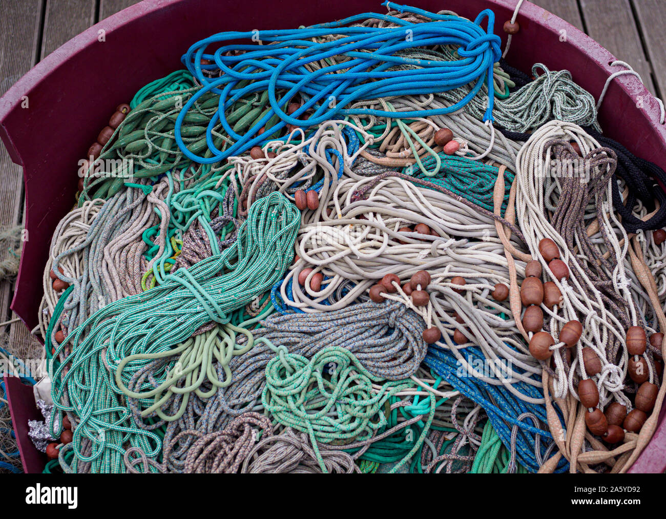Fishing rope hi-res stock photography and images - Alamy