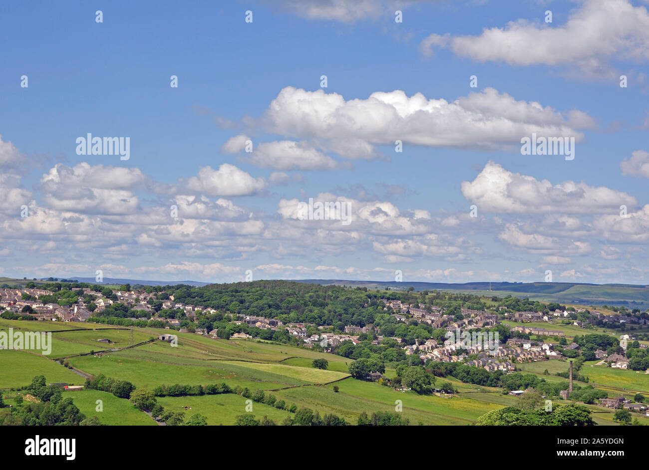 Oakworth village hi-res stock photography and images - Alamy