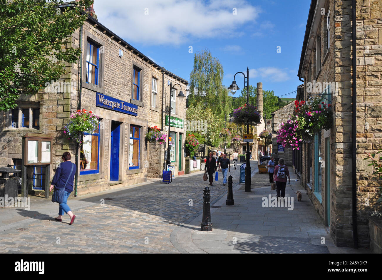 Hebden bridge town centre hi-res stock photography and images - Alamy