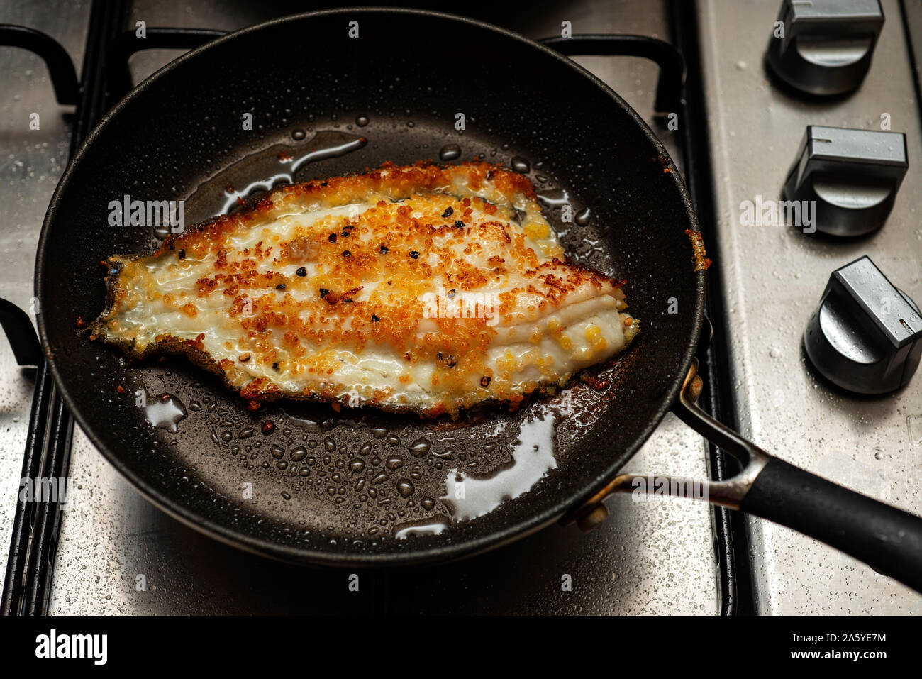 Lemon sole lightly fried hi-res stock photography and images - Alamy