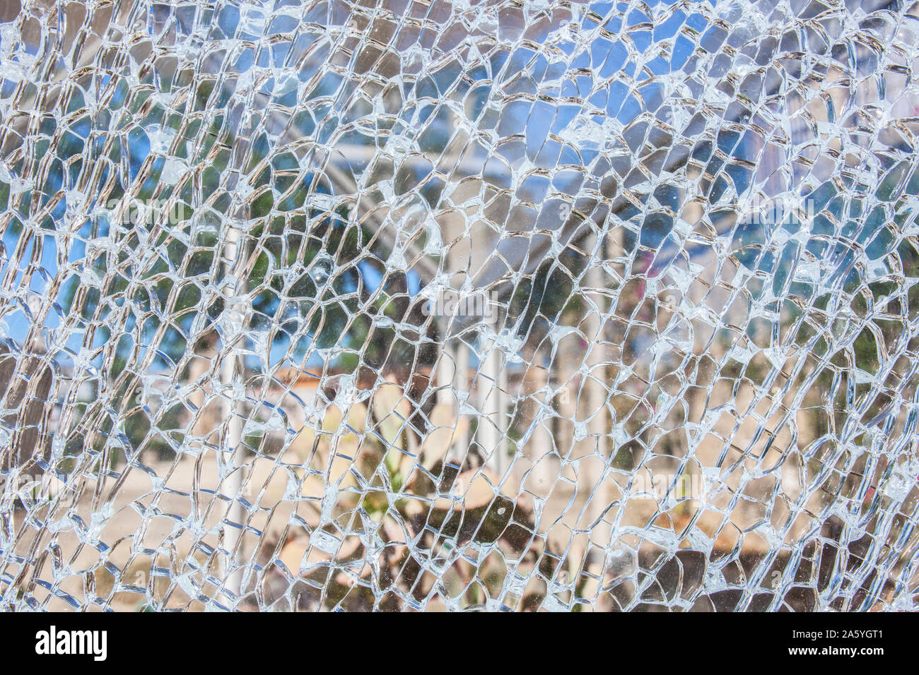 Smashed glass layer hi-res stock photography and images - Alamy