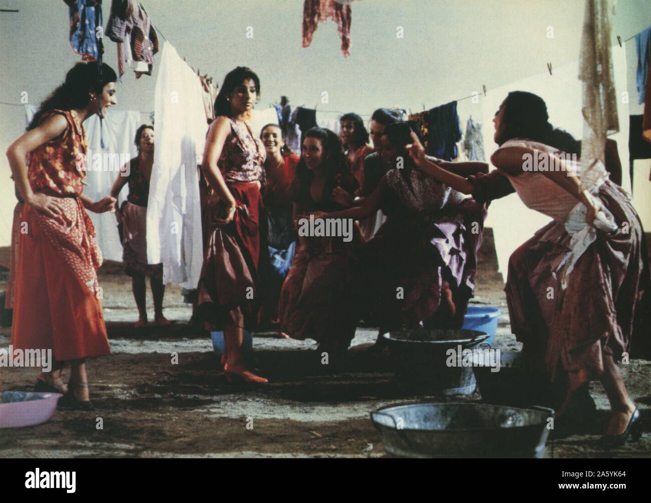 El Amor Bruja Year : 1986 Spain Director : Carlos Saura Laura del Sol ...